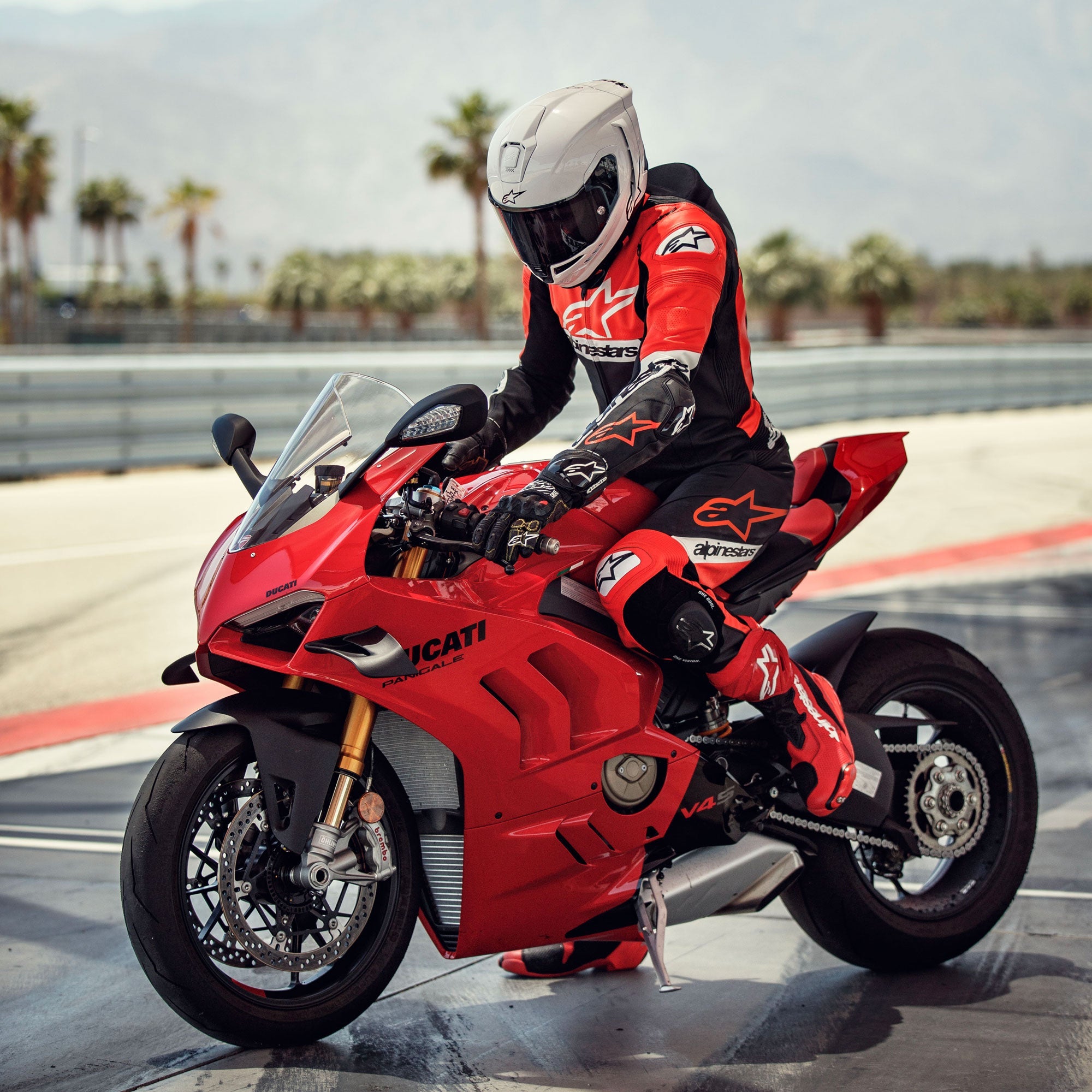 Alpinestars Leather Suits – DART Motorsport